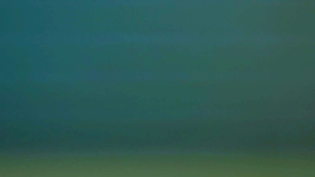 Green Screen Rewind Tape Glitch - Backward Overlay Effect Loop