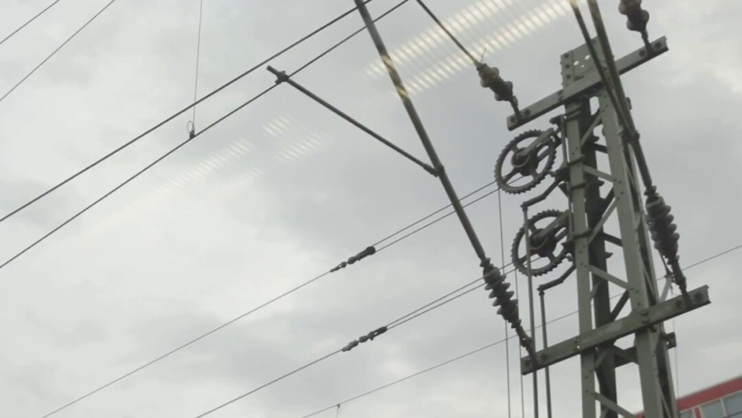 Dark Lofi Glitch Outlines - Effect Loop