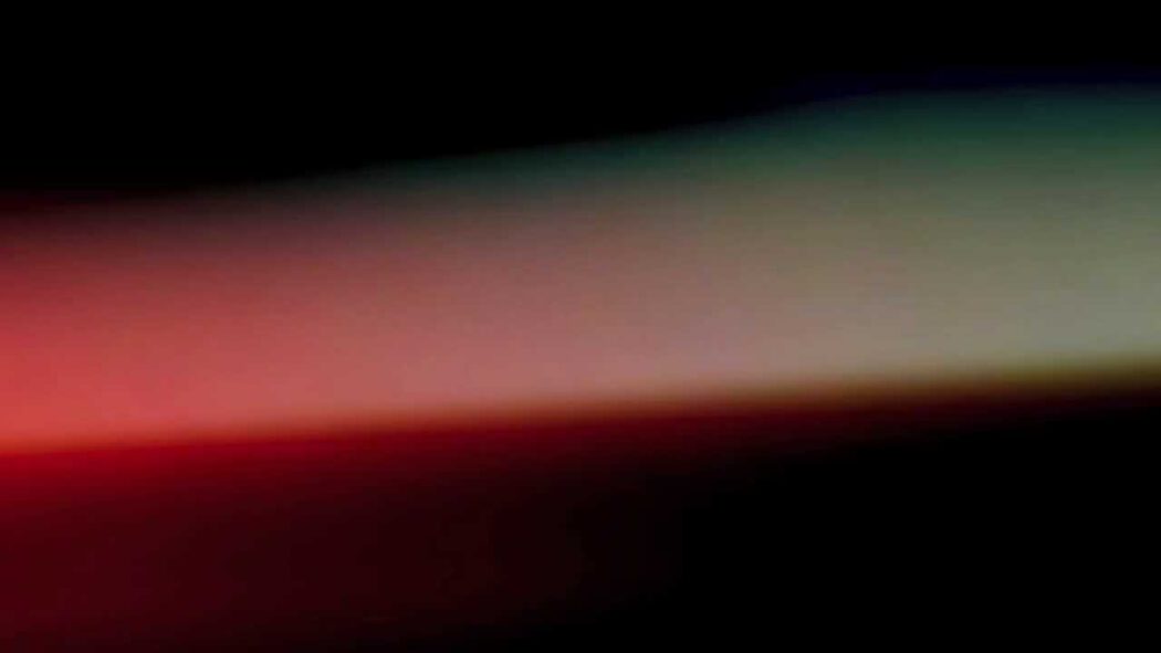 Distorted Glitch - Flash - Light Leak Effect