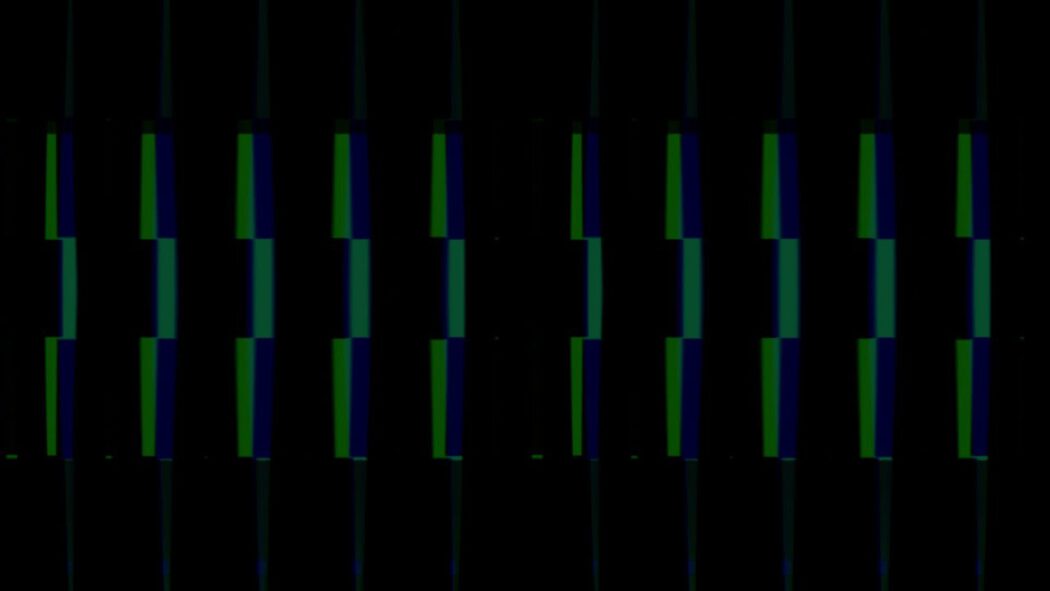 RGB Glitch Light Framing - Spikes - Overlay & Background Loop