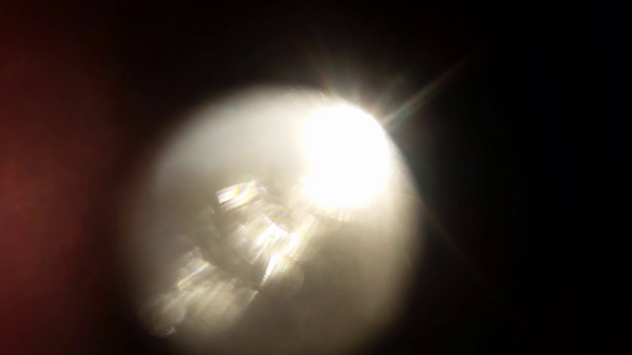 Light Reflection - Glare - Effect Loop Layer — Free Stock Footage Archive