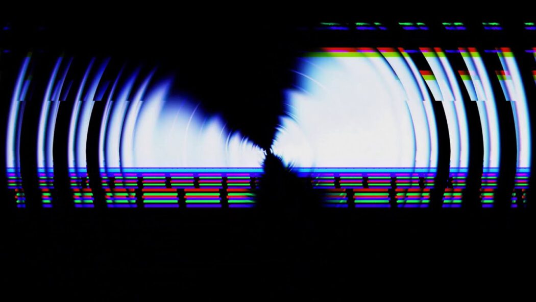 Hypno Eye - Round Glitch Effect Loop
