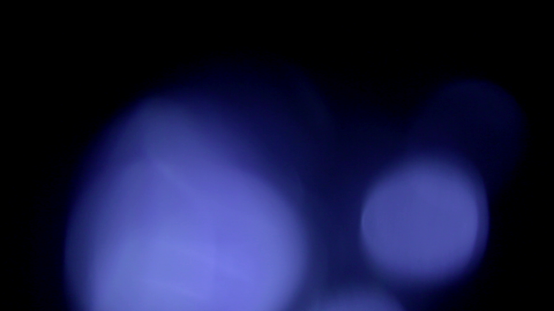 Blue Light Leak Overlay - Bokeh Blob - Black Background — Free Stock Footage Archive