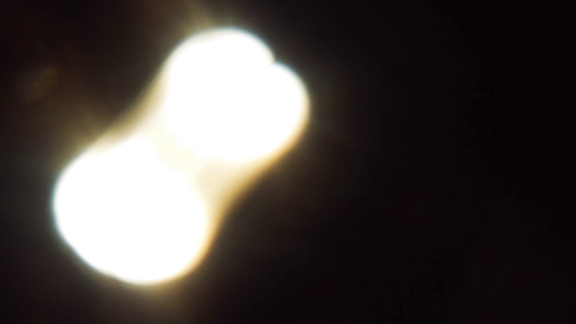 Light Spot - Overlay Glare - Effect Loop — Free Stock Footage Archive