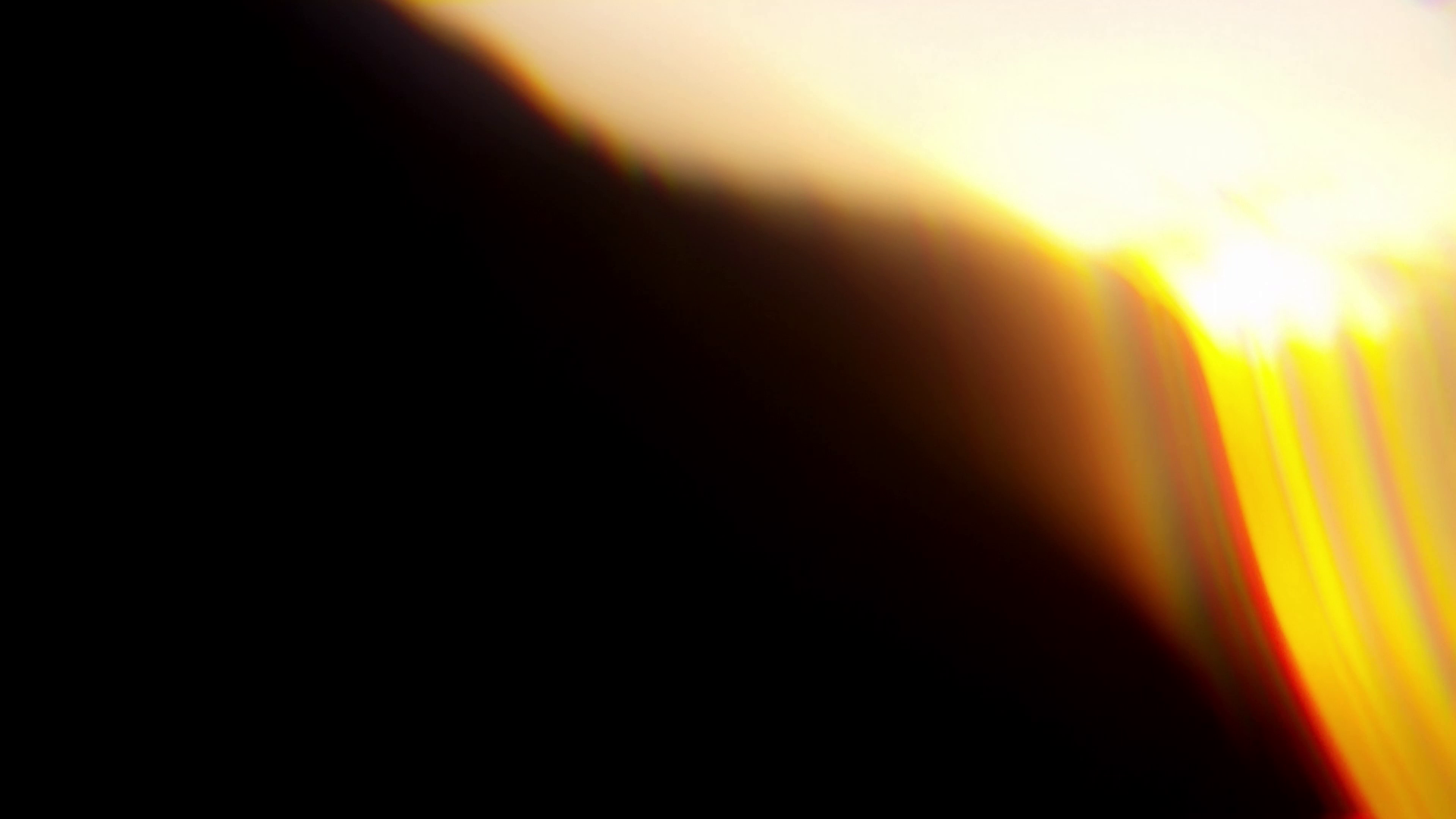 Golden Light Leak - Overlay Effect Lights Loop — Free Stock Footage Archive